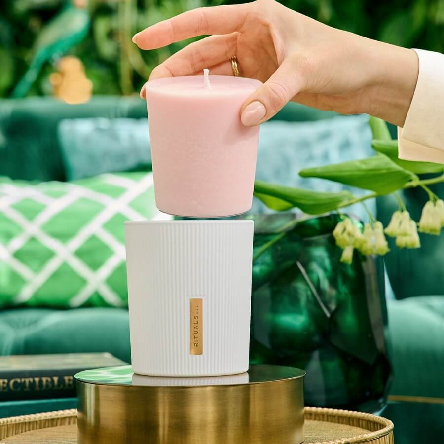 Rituals The Ritual of Sakura Scented Candle Refill | DOUGLAS