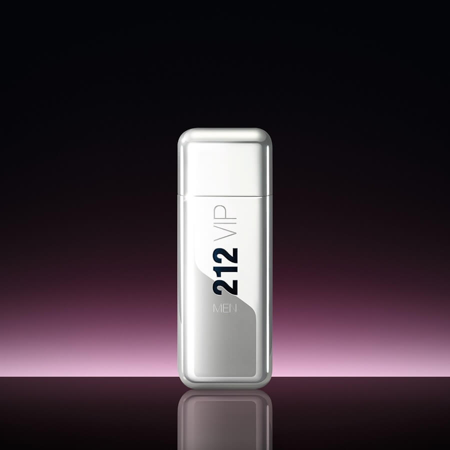 Carolina Herrera 212 VIP Men Eau deToilette | DOUGLAS